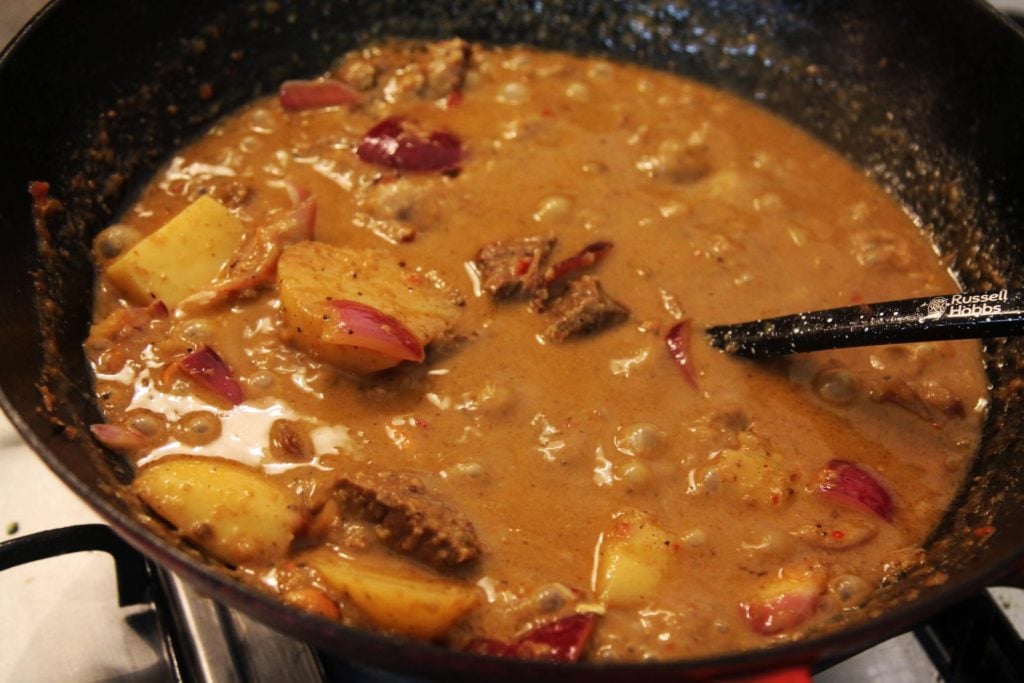 Beef Massaman Curry | Delicious Thai Recipe | THE CURRY GUY