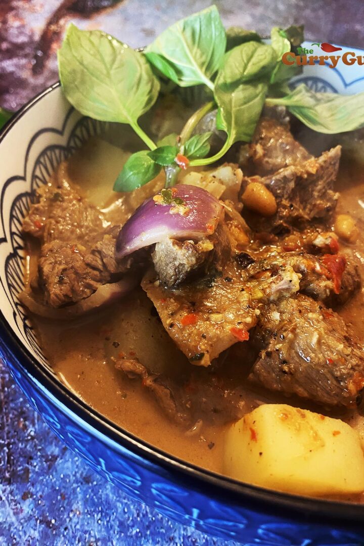Thai Curry Recipes: Authentic and Flavorful Dishes | The Curry Guy