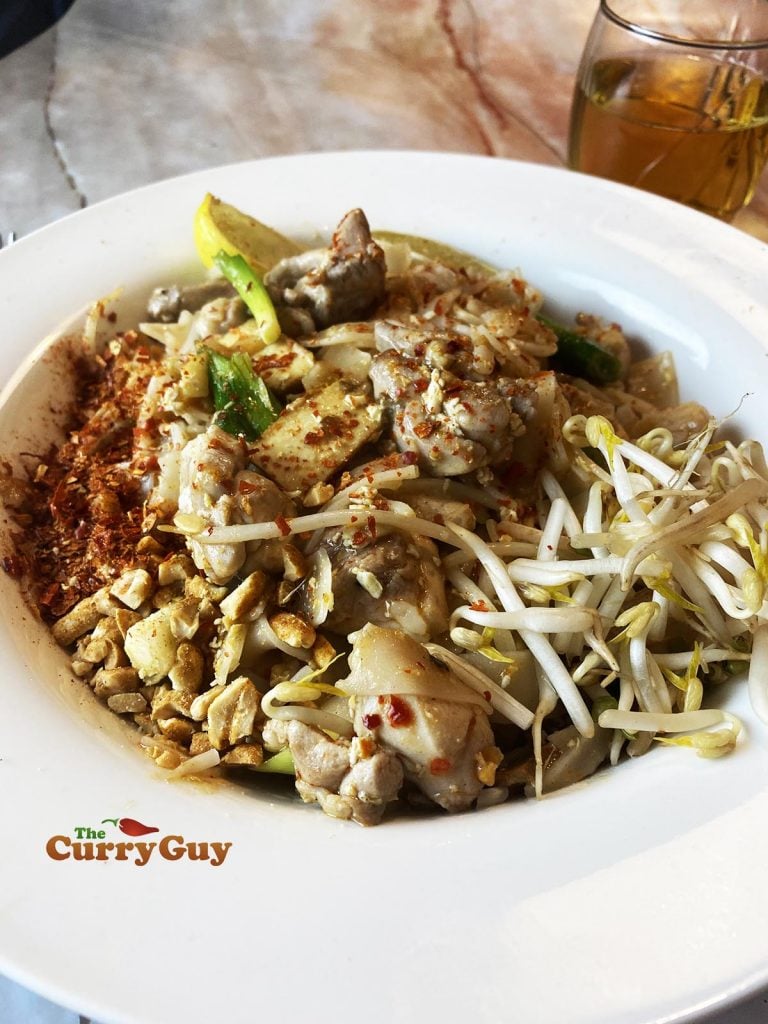 How To Make Authentic Pad Thai | The Curry Guy