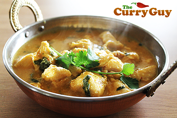 Low Fat Chicken Curry With A Tropical Sauce - The Curry Guy