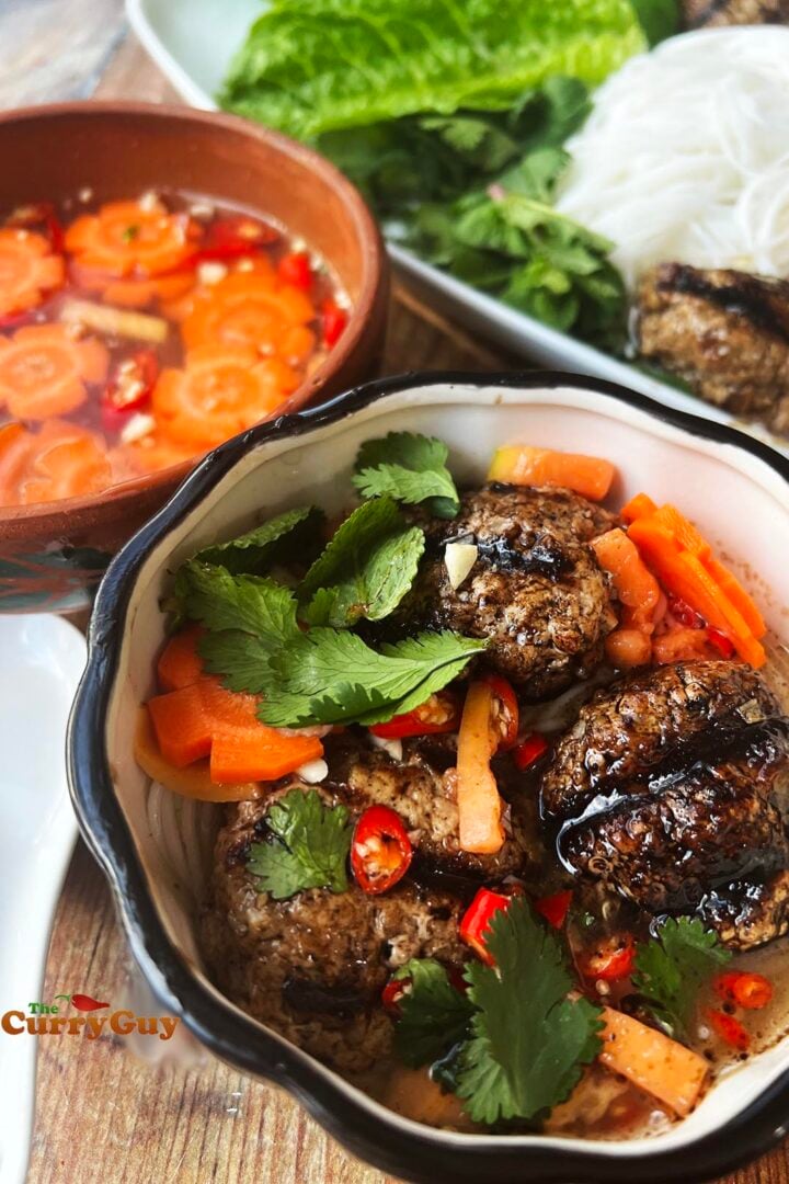 Vietnamese Summer Rolls | The Curry Guy