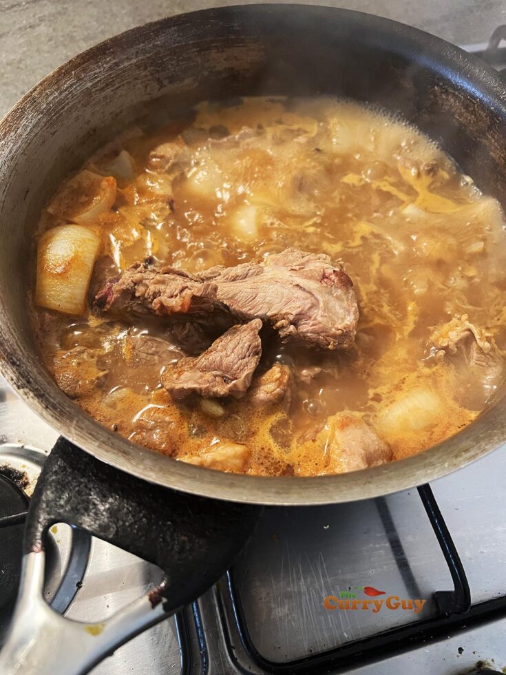 Rogan Josh From Scratch | One Pan Curry | The Curry Guy