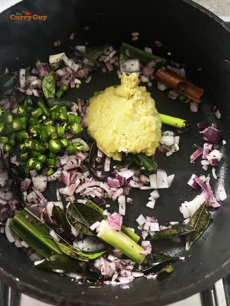Sri Lankan Chicken Curry | Chicken Ceylon | THE CURRY GUY
