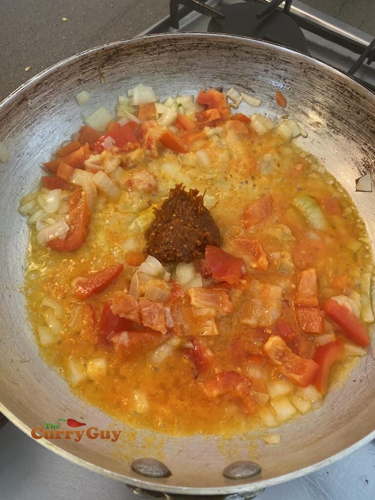 Phaal Curry Restaurant Style Recipe | The Curry Guy